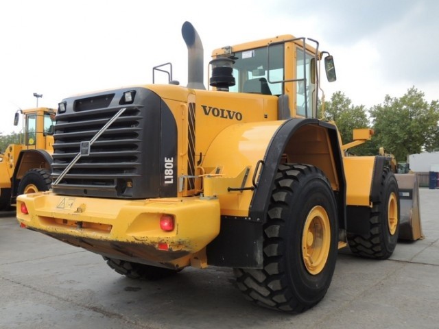 VOLVO L180E WHEEL LOADER SERVICE REPAIR MANUAL - DOWNL - Manualss